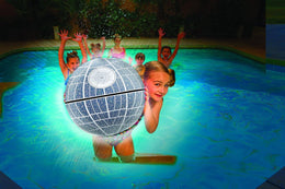 SwimWays Star Wars Death Star XXL Light-Up Inflatable Beach Ball, 31 i ...